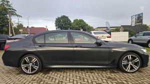 Melns BMW 750 2018 Prienai, ar dzinēja tilpumu 4.40 L un nobraukumu 185 tūkst. km par 22999 €, foto 9 vietnē AUTOMOTO.COM.LV
