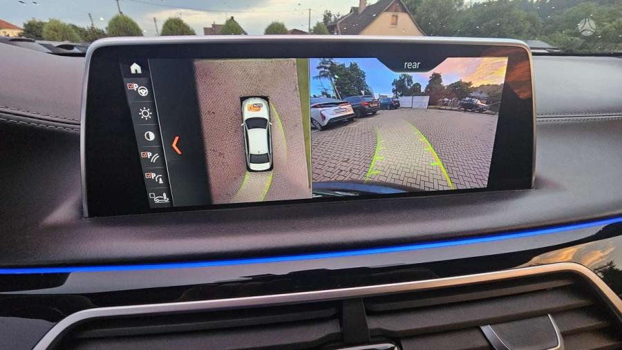 Melns BMW 750 2018 Prienai, ar dzinēja tilpumu 4.40 L un nobraukumu 185 tūkst. km par 22999 €, foto 18 vietnē AUTOMOTO.COM.LV