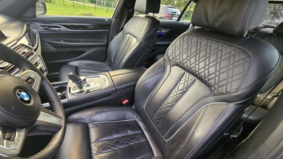 Melns BMW 750 2018 Prienai, ar dzinēja tilpumu 4.40 L un nobraukumu 185 tūkst. km par 22999 €, foto 26 vietnē AUTOMOTO.COM.LV