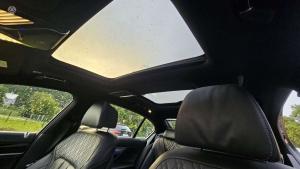 Melns BMW 750 2018 Prienai, ar dzinēja tilpumu 4.40 L un nobraukumu 185 tūkst. km par 22999 €, foto 28 vietnē AUTOMOTO.COM.LV