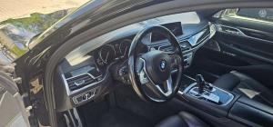 Black BMW 750 2018 in Vilnius, with an engine capacity of 4.40 L and mileage of 150 thousand km for 29990 €, photo 11 on AUTOMOTO.COM.LV