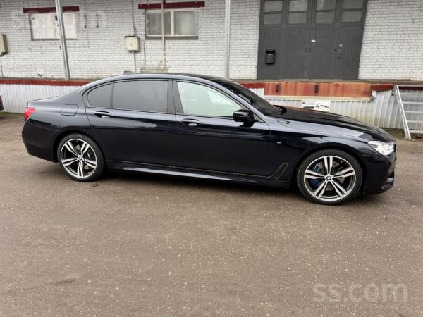 Melns BMW 750 2019 Rīga, ar dzinēja tilpumu 3.00 L un nobraukumu 205 tūkst. km par 33900 €, foto 1 vietnē AUTOMOTO.COM.LV
