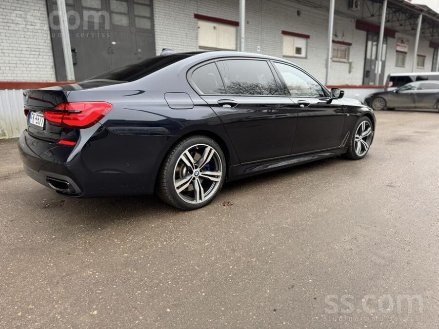 Melns BMW 750 2019 Rīga, ar dzinēja tilpumu 3.00 L un nobraukumu 205 tūkst. km par 33900 €, foto 5 vietnē AUTOMOTO.COM.LV