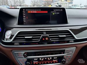 Black BMW 750 2019 in Kaunas, with an engine capacity of 4.40 L and mileage of 76 thousand km for 28500 €, photo 26 on AUTOMOTO.COM.LV