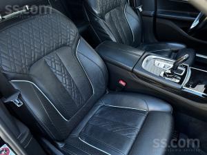 Melns BMW 750 2019 Rīga, ar dzinēja tilpumu 3.00 L un nobraukumu 205 tūkst. km par 28900 €, foto 8 vietnē AUTOMOTO.COM.LV