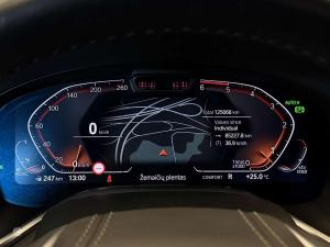 Black BMW 750 2019 in Kaunas, with an engine capacity of 2.99 L and mileage of 125 thousand km for 34990 €, photo 33 on AUTOMOTO.COM.LV