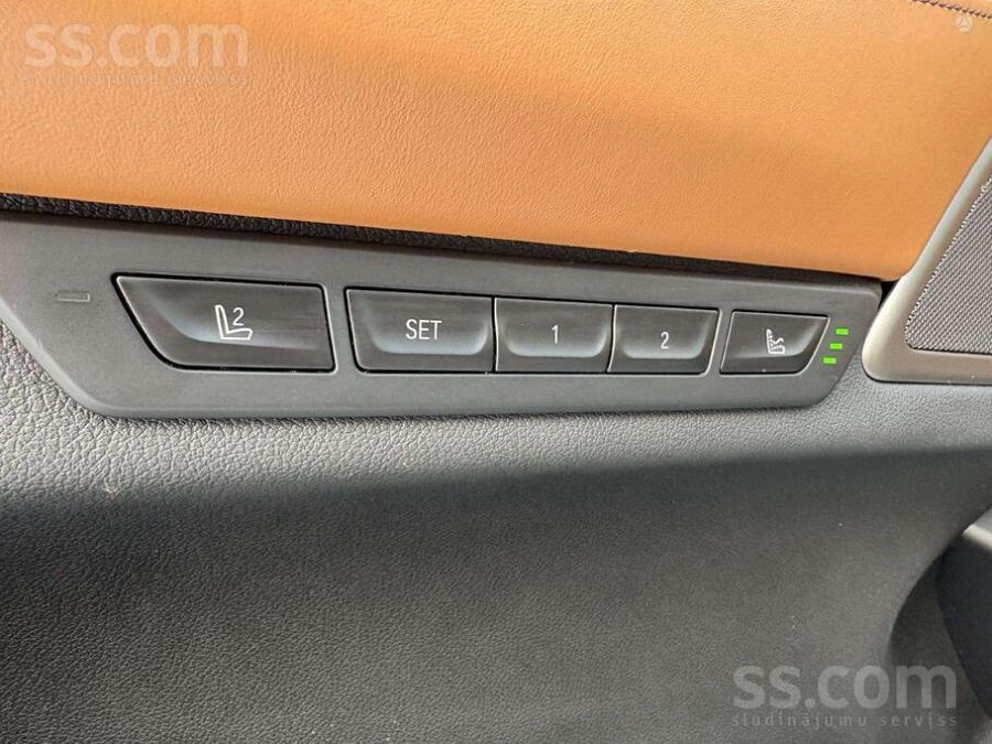 Melns BMW 750 2020 Rīga, ar dzinēja tilpumu 4.40 L un nobraukumu 70 tūkst. km par 47000 €, foto 10 vietnē AUTOMOTO.COM.LV