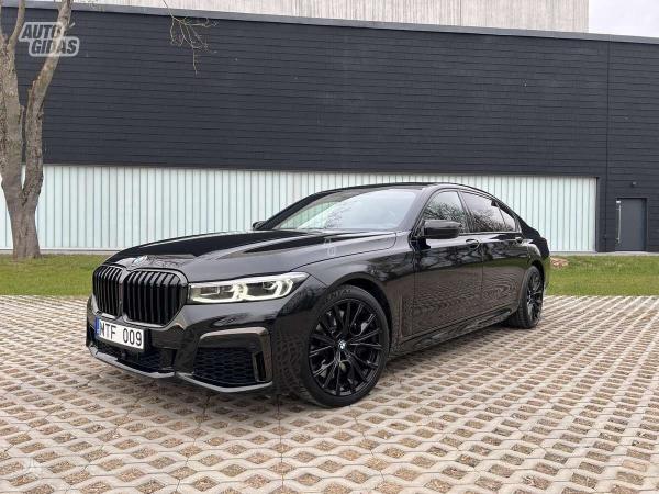 Melns BMW 750 2020 Viļņa, ar dzinēja tilpumu 4.40 L un nobraukumu 71 tūkst. km par 50500 €, foto  vietnē AUTOMOTO.COM.LV