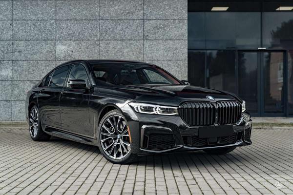 Black BMW 750 2020 in Klaipeda, with an engine capacity of 4.40 L and mileage of 59 thousand km for 39850 €, photo 1 on AUTOMOTO.COM.LV