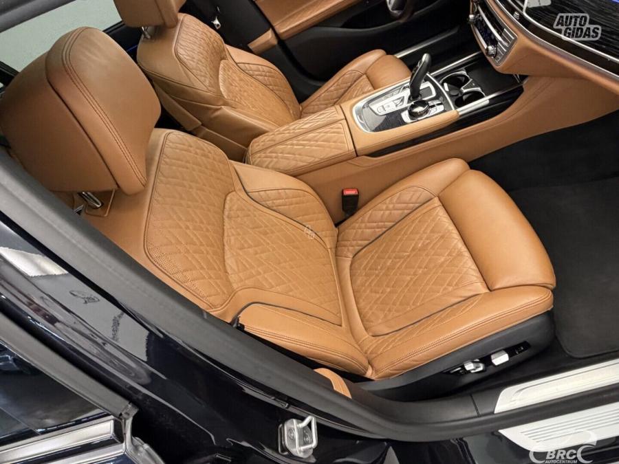 Черный БМВ 750 2022 в Авиженяй, объемом двигателя 4.40 л и пробегом 76 тыс. км за 47900 €, фото 6 на AUTOMOTO.COM.LV