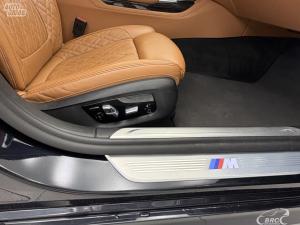 Черный БМВ 750 2022 в Авиженяй, объемом двигателя 4.40 л и пробегом 76 тыс. км за 47900 €, фото 7 на AUTOMOTO.COM.LV