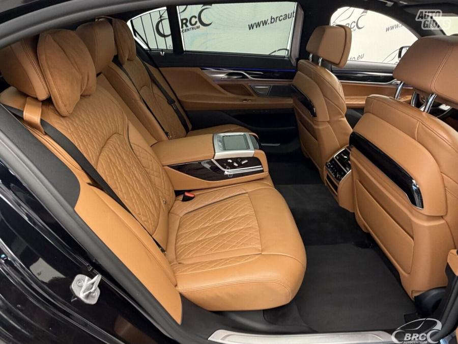 Черный БМВ 750 2022 в Авиженяй, объемом двигателя 4.40 л и пробегом 76 тыс. км за 47900 €, фото 14 на AUTOMOTO.COM.LV