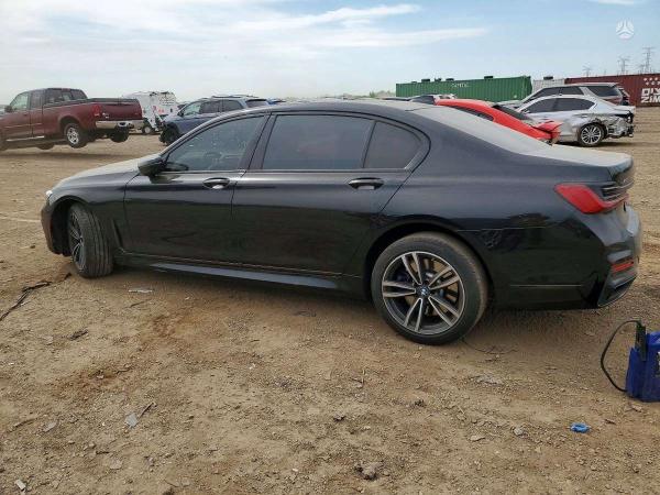 Melns BMW 750 2022 Kauņa, ar dzinēja tilpumu 4.40 L un nobraukumu 65 tūkst. km par 24079 €, foto 4 vietnē AUTOMOTO.COM.LV