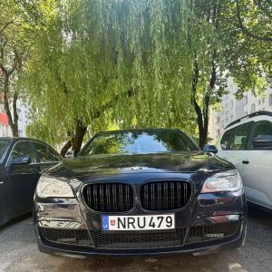 Zils BMW 750 2014 Kauņa, ar dzinēja tilpumu 4.40 L un nobraukumu 181 tūkst. km par 12800 €, foto 13 vietnē AUTOMOTO.COM.LV