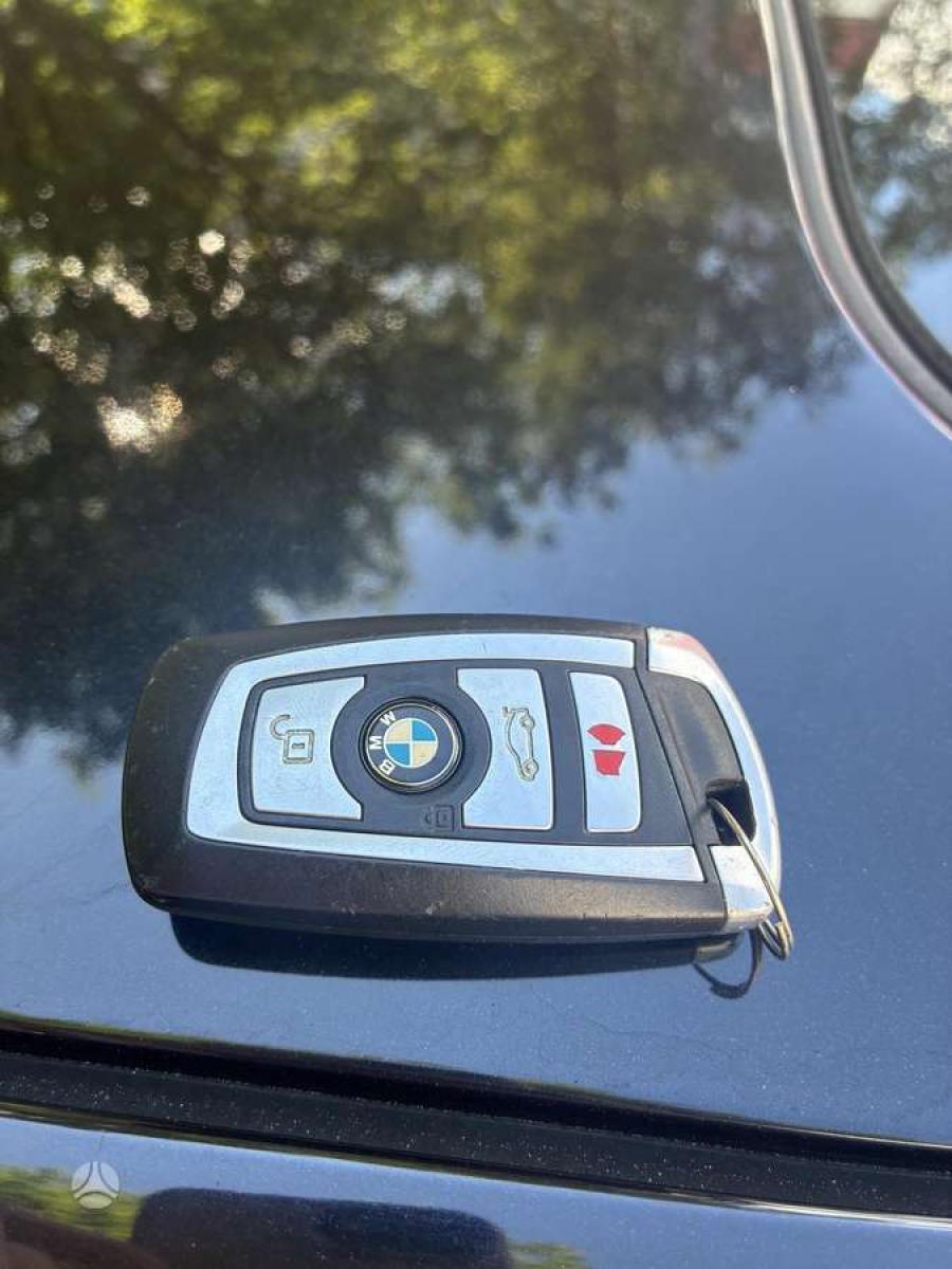 Zils BMW 750 2014 Kauņa, ar dzinēja tilpumu 4.40 L un nobraukumu 181 tūkst. km par 12800 €, foto 15 vietnē AUTOMOTO.COM.LV