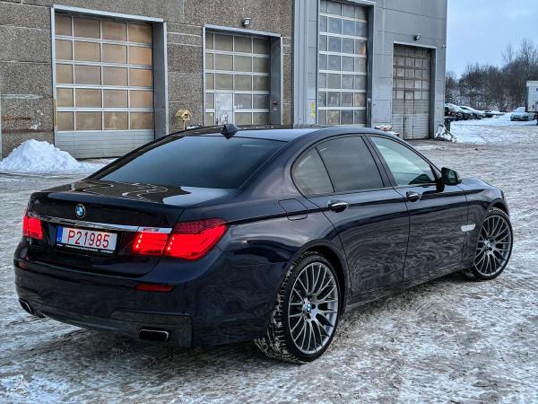 Zils BMW 750 2012 Viļņa, ar dzinēja tilpumu 4.40 L un nobraukumu 182 tūkst. km par 13500 €, foto 3 vietnē AUTOMOTO.COM.LV