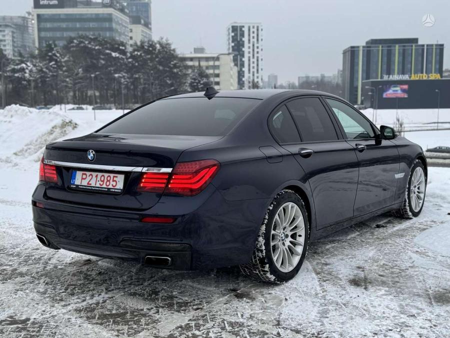 Zils BMW 750 2012 Viļņa, ar dzinēja tilpumu 4.40 L un nobraukumu 182 tūkst. km par 12900 €, foto 4 vietnē AUTOMOTO.COM.LV
