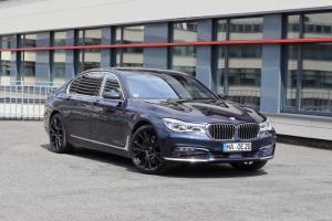 Zils BMW 750 2015 Rīga, ar dzinēja tilpumu 4.40 L un nobraukumu 260 tūkst. km par 24980 €, foto 3 vietnē AUTOMOTO.COM.LV