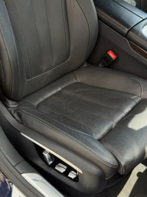 Zils BMW 750 2015 Rīga, ar dzinēja tilpumu 4.40 L un nobraukumu 260 tūkst. km par 24980 €, foto 22 vietnē AUTOMOTO.COM.LV