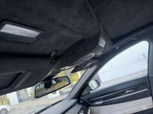Blue BMW 750 2015 in Kaunas, with an engine capacity of 2.99 L and mileage of 126 thousand km for 15650 €, photo 32 on AUTOMOTO.COM.LV