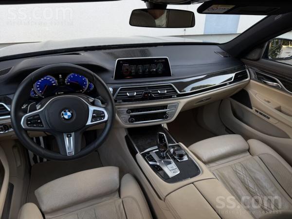 Zils BMW 750 2016 Jelgava, ar dzinēja tilpumu 4.40 L un nobraukumu 154 tūkst. km par 23000 €, foto 5 vietnē AUTOMOTO.COM.LV