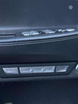 Zils BMW 750 2017 Viļņa, ar dzinēja tilpumu 4.40 L un nobraukumu 125 tūkst. km par 27500 €, foto 28 vietnē AUTOMOTO.COM.LV