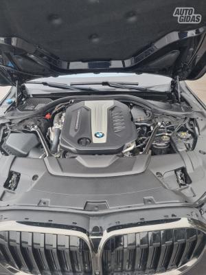 Zils BMW 750 2019 Prienai, ar dzinēja tilpumu 3.00 L un nobraukumu 172 tūkst. km par 52000 €, foto 32 vietnē AUTOMOTO.COM.LV