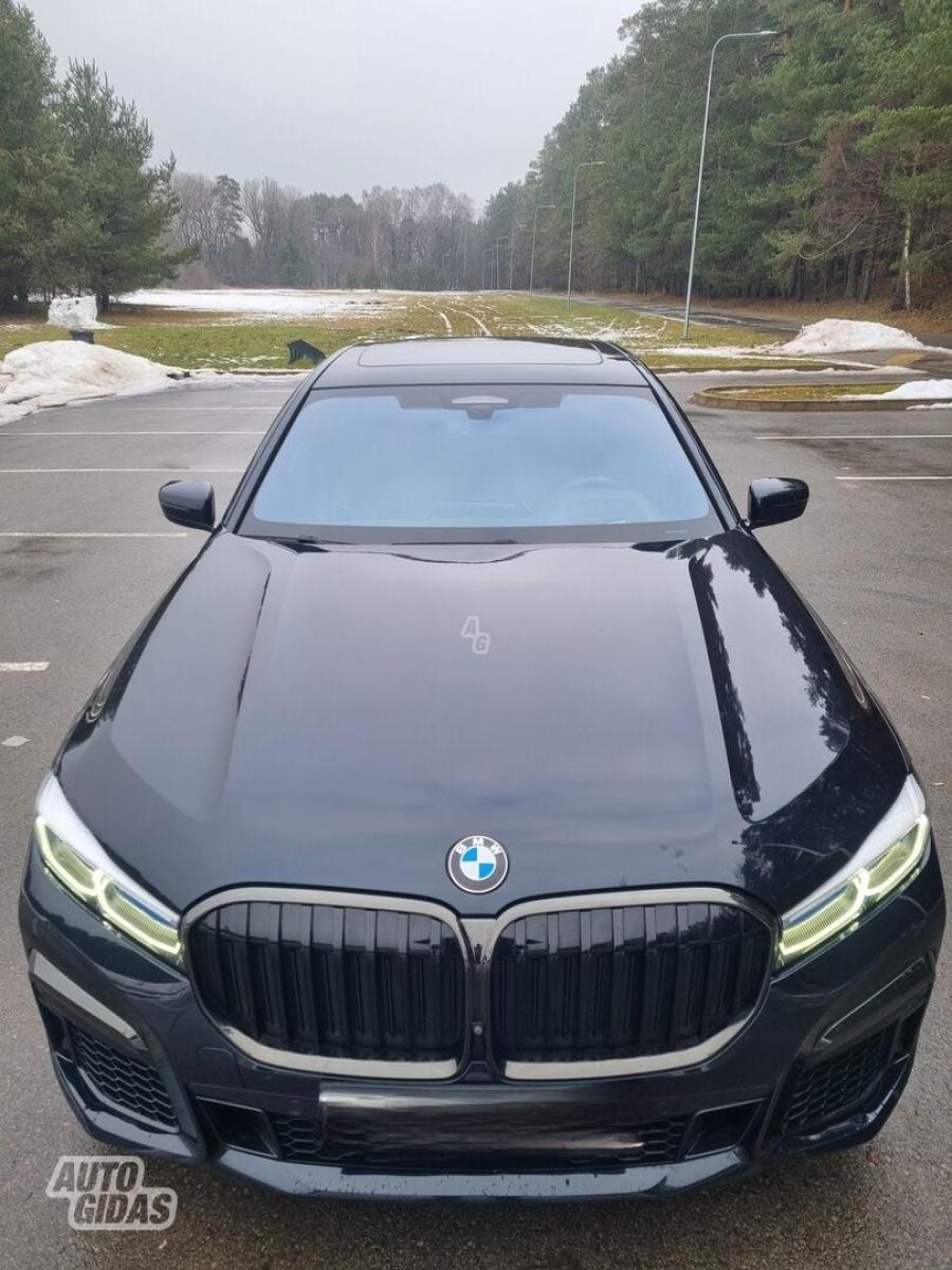 Zils BMW 750 2019 Prienai, ar dzinēja tilpumu 3.00 L un nobraukumu 172 tūkst. km par 52000 €, foto 33 vietnē AUTOMOTO.COM.LV