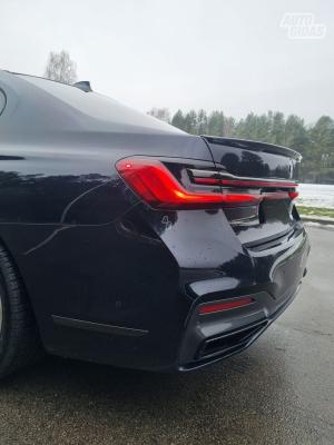 Zils BMW 750 2019 Prienai, ar dzinēja tilpumu 3.00 L un nobraukumu 172 tūkst. km par 52000 €, foto 35 vietnē AUTOMOTO.COM.LV