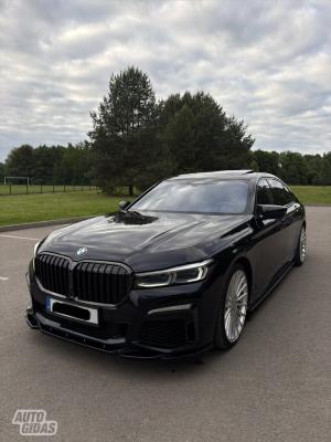 Zils BMW 750 2019 Prienai, ar dzinēja tilpumu 3.00 L un nobraukumu 176 tūkst. km par 48500 €, foto 1 vietnē AUTOMOTO.COM.LV