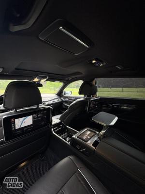 Zils BMW 750 2019 Prienai, ar dzinēja tilpumu 3.00 L un nobraukumu 176 tūkst. km par 48500 €, foto 8 vietnē AUTOMOTO.COM.LV