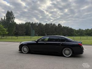 Zils BMW 750 2019 Prienai, ar dzinēja tilpumu 3.00 L un nobraukumu 176 tūkst. km par 48500 €, foto 24 vietnē AUTOMOTO.COM.LV