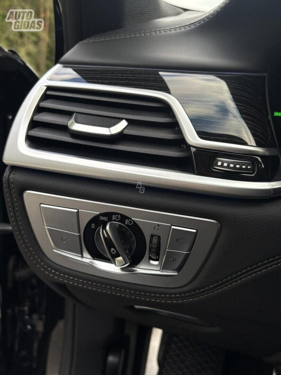 Zils BMW 750 2019 Prienai, ar dzinēja tilpumu 3.00 L un nobraukumu 176 tūkst. km par 48500 €, foto 32 vietnē AUTOMOTO.COM.LV