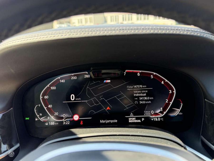 Zils BMW 750 2021 Marijampole, ar dzinēja tilpumu 4.40 L un nobraukumu 147 tūkst. km par 36500 €, foto 16 vietnē AUTOMOTO.COM.LV