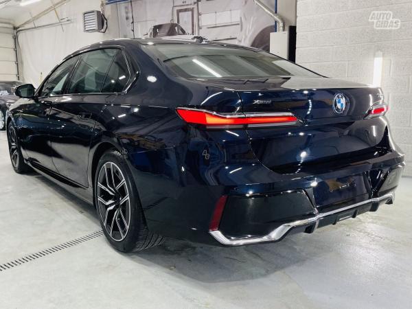 Zils BMW 750 2024 Kauņa, ar dzinēja tilpumu 3.00 L un nobraukumu 22 tūkst. km par 99000 €, foto 3 vietnē AUTOMOTO.COM.LV