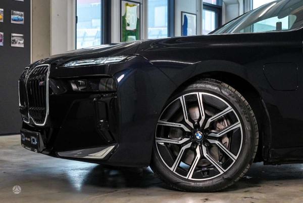 Zils BMW 750 2024 Kauņa, ar dzinēja tilpumu 2.99 L un nobraukumu 22 tūkst. km par 95950 €, foto 6 vietnē AUTOMOTO.COM.LV
