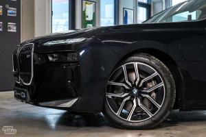 Zils BMW 750 2024 Marijampole, ar dzinēja tilpumu 3.00 L un nobraukumu 22 tūkst. km par 95950 €, foto 6 vietnē AUTOMOTO.COM.LV