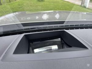 Brūns BMW 750 2011 Viļņa, ar dzinēja tilpumu 4.40 L un nobraukumu 151 tūkst. km par 7999 €, foto 14 vietnē AUTOMOTO.COM.LV