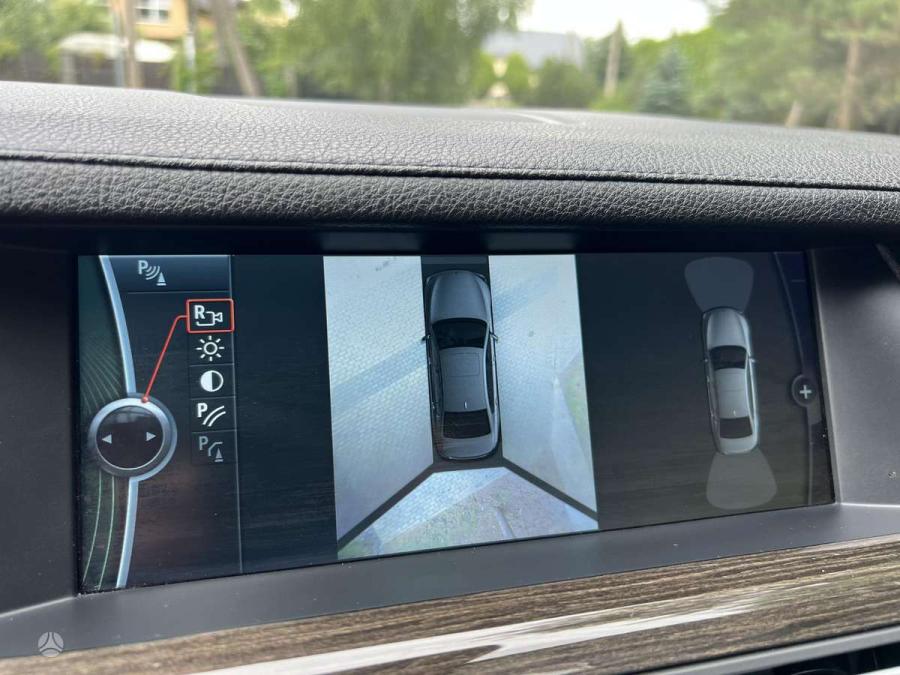 Brūns BMW 750 2011 Viļņa, ar dzinēja tilpumu 4.40 L un nobraukumu 151 tūkst. km par 7999 €, foto 37 vietnē AUTOMOTO.COM.LV
