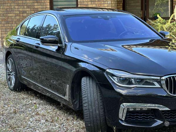 Brūns BMW 750 2017 Marijampole, ar dzinēja tilpumu 2.99 L un nobraukumu 123 tūkst. km par 33500 €, foto 8 vietnē AUTOMOTO.COM.LV