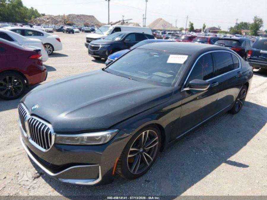 Brūns BMW 750 2020 Viļņa, ar dzinēja tilpumu 4.40 L un nobraukumu 75 tūkst. km par 16999 €, foto 5 vietnē AUTOMOTO.COM.LV