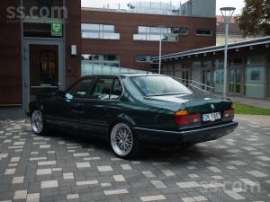Зеленый БМВ 750 1991 в Лиепая, объемом двигателя 5.00 л и пробегом 262 тыс. км за 7500 €, фото 6 на AUTOMOTO.COM.LV