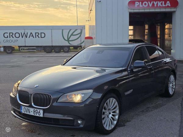 Pelēks BMW 750 2008 Kretinga, ar dzinēja tilpumu 4.40 L un nobraukumu 194 tūkst. km par 6600 €, foto 2 vietnē AUTOMOTO.COM.LV