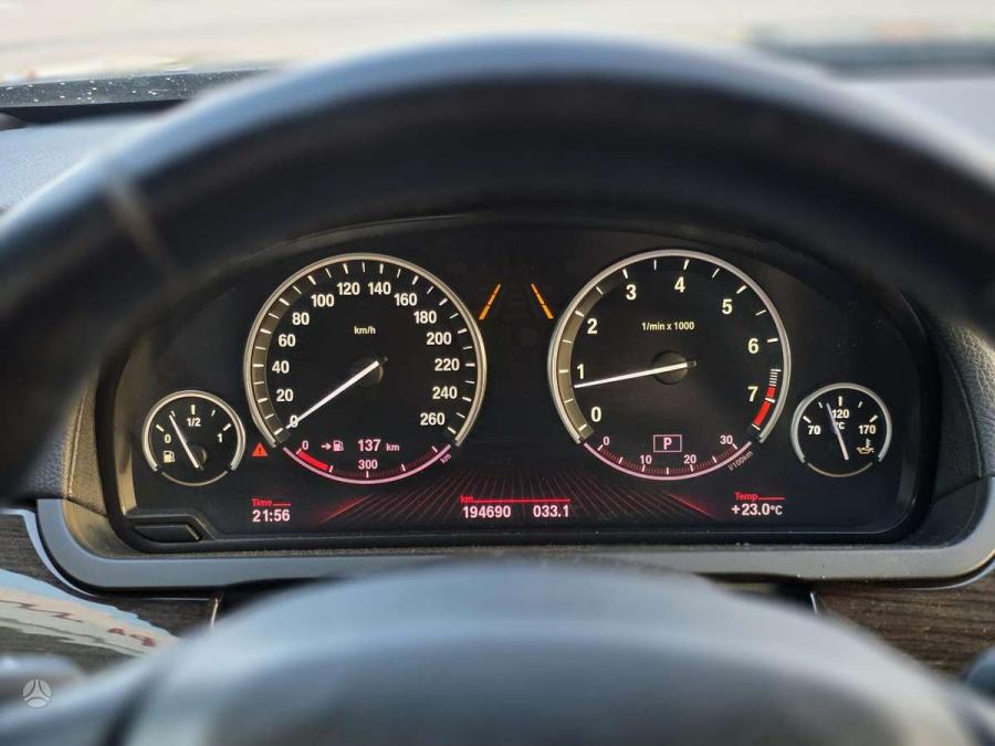 Pelēks BMW 750 2008 Kretinga, ar dzinēja tilpumu 4.40 L un nobraukumu 194 tūkst. km par 6600 €, foto 14 vietnē AUTOMOTO.COM.LV