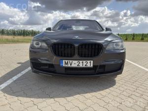 Pelēks BMW 750 2011 Jelgava, ar dzinēja tilpumu 4.40 L un nobraukumu 216 tūkst. km par 12900 €, foto 9 vietnē AUTOMOTO.COM.LV