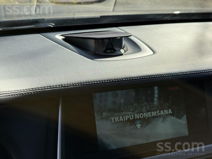 Pelēks BMW 750 2012 Jūrmala, ar dzinēja tilpumu 3.00 L un nobraukumu 0 tūkst. km par 15950 €, foto 31 vietnē AUTOMOTO.COM.LV