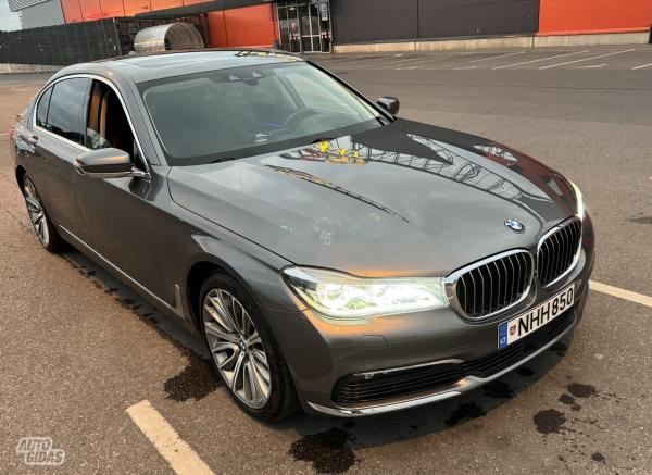 Pelēks BMW 750 2016 Kauņa, ar dzinēja tilpumu 4.40 L un nobraukumu 170 tūkst. km par 23000 €, foto 1 vietnē AUTOMOTO.COM.LV