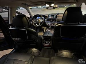 Grey BMW 750 2016 in Kaunas, with an engine capacity of 4.40 L and mileage of 170 thousand km for 23000 €, photo 24 on AUTOMOTO.COM.LV