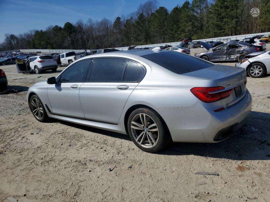 Pelēks BMW 750 2016 Klaipėda, ar dzinēja tilpumu 4.40 L un nobraukumu 160 tūkst. km par 11500 €, foto 4 vietnē AUTOMOTO.COM.LV