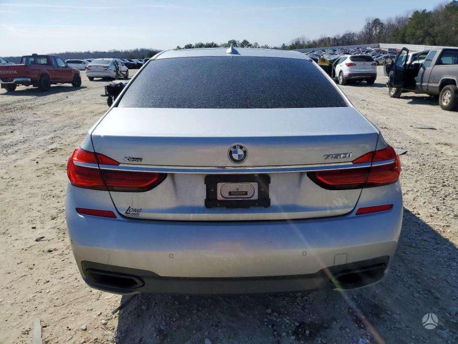 Pelēks BMW 750 2016 Klaipėda, ar dzinēja tilpumu 4.40 L un nobraukumu 160 tūkst. km par 11500 €, foto 6 vietnē AUTOMOTO.COM.LV
